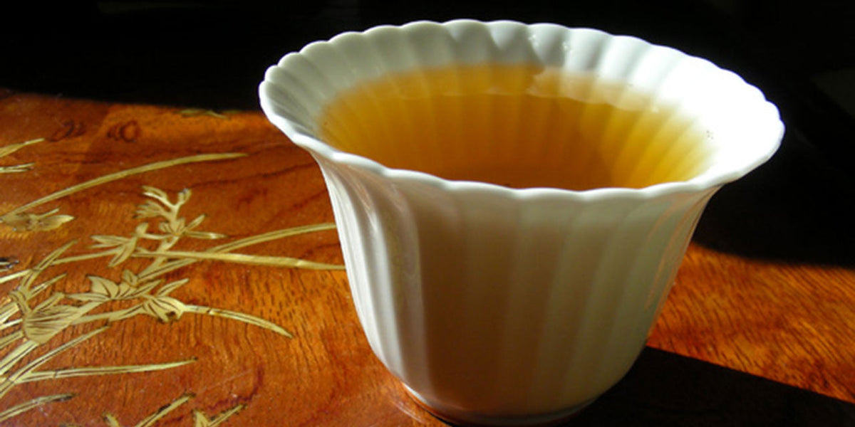 Phoenix Dan Cong, a Fruity and Floral Chinese Tea - PekoeTea Edinburgh